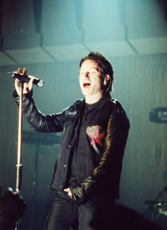 U2gigs.com photos » Elevation Tour » 2001-10-19 Baltimore (pictures by ...