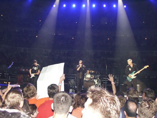 U2gigs.com photos » Vertigo Tour » 2005-09-21 - Chicago (Pictures by ...