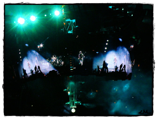 U2gigs.com photos » 360° Tour » 2011-05-21 - Denver